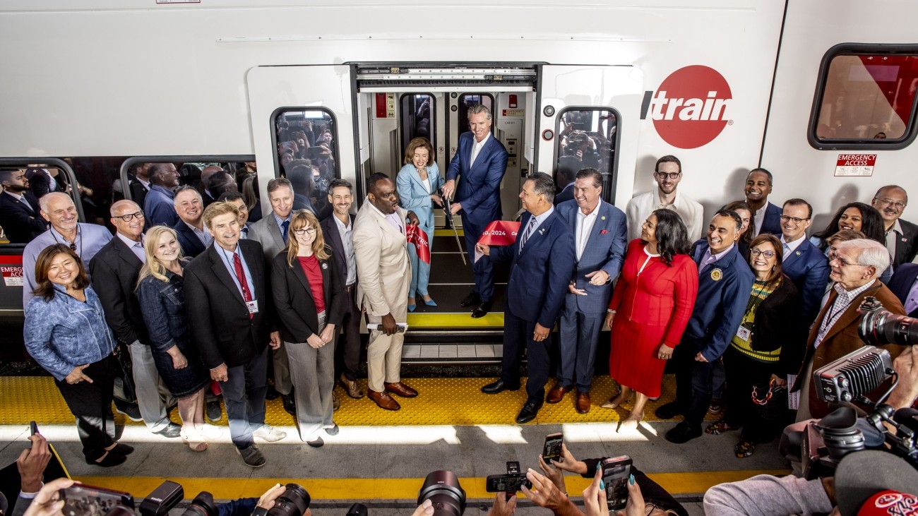 Caltrain Debuts New All-Electric Fleet | SFCTA
